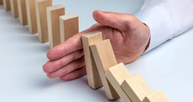 10 Warning Signs That a Business is Failing | Symptoms, Problems ...