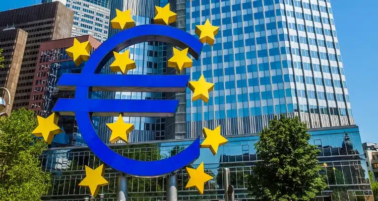 How many banks are there in the EU? - Q Wealth Report